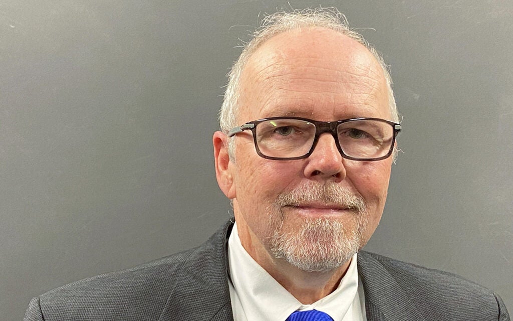 Bill Smith named vice president for communication at Luther College ...